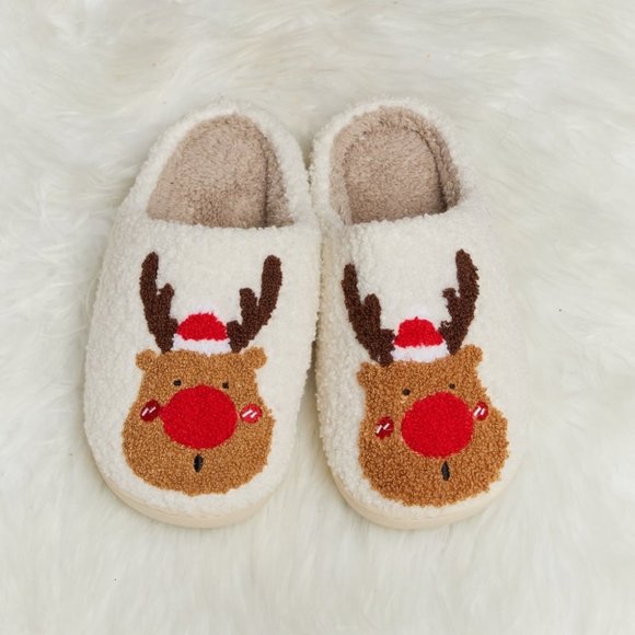 Melody | Shoes | Rudolph Print Faux Fur Plush Slide Slippers In Red ...